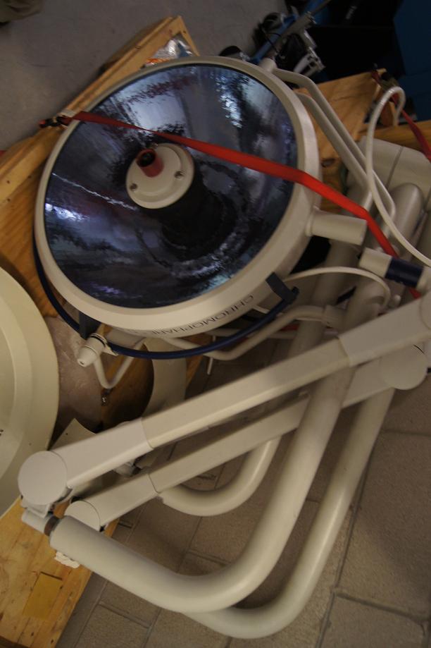 Refurbished Operating Room Lights for Sale Berchtold D 660 Chromophare
